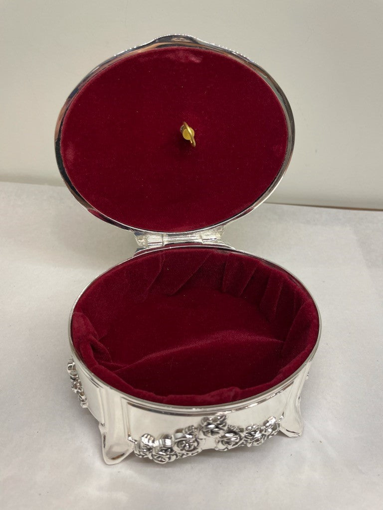 Engraved Silver Keepsake Box – Custom Gift Canada – Engraving Reimagined